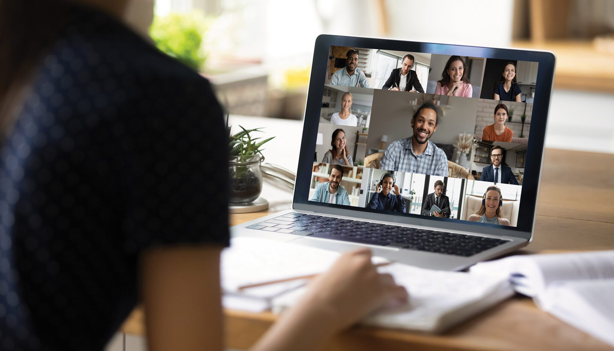 OMNIVISION Introduces Industry’s First 16:10 Aspect Ratio, 5.2MP ...